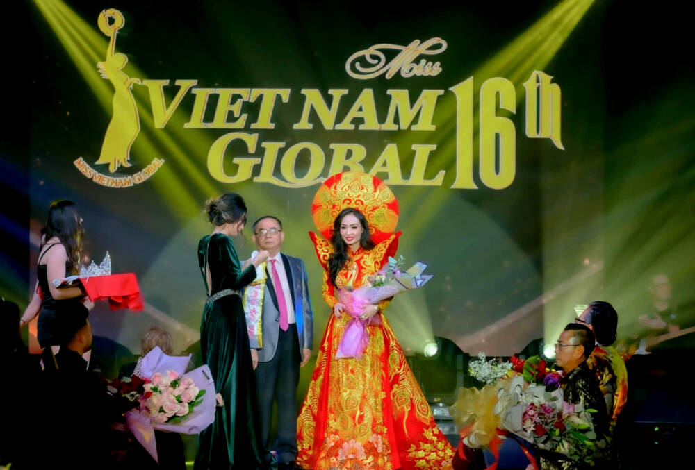 Hoa hậu Doanh nhân Việt Nam toàn cầu – Angie Thúy Anh Ngô: “Mẹ là người ...